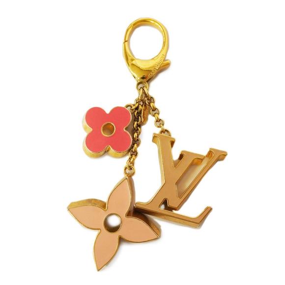 Louis Vuitton | Accessories | Louis Vuitton Keychain Fleur De Monogram ...